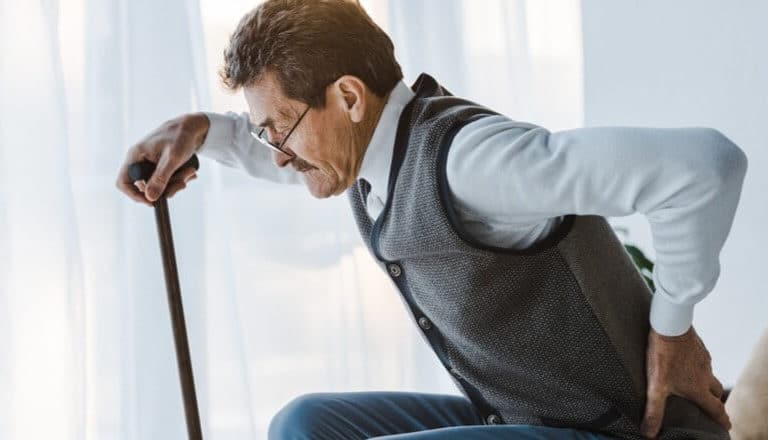 O que é a gerontologia? Como o gerontólogo pode auxiliar no cuidado ao ...